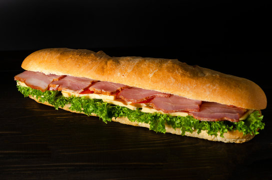 Extrawurstsemmel Bilder – Durchsuchen 24 Archivfotos, Vektorgrafiken ...