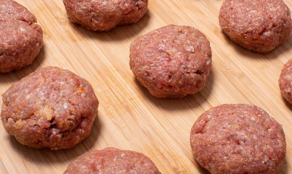 「Rinderfleisch」の画像 - 1,726 件の Stock 写真、ベクターおよびビデオ | Adobe Stock