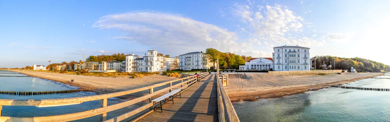 Fotos, lizenzfreie Bilder, Grafiken, Vektoren und Videos von "bad ...