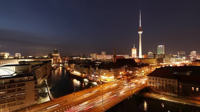 Himmel Berlin Images – Browse 24,183 Stock Photos, Vectors, and Video ...