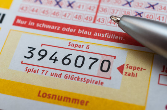 Zahlenlotto Billeder – Gennemse 243 stockfotos, vektorer og videoer ...