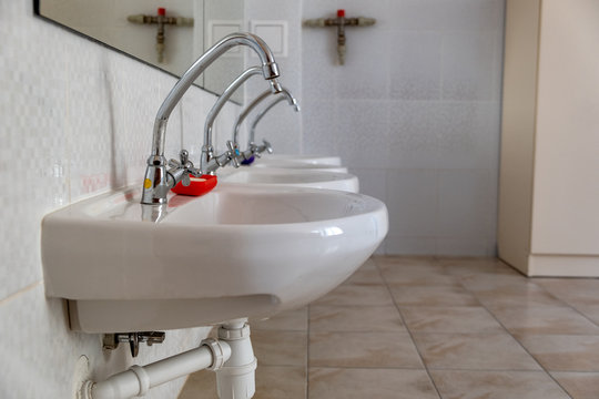 Basins Images – Parcourir 658,255 le catalogue de photos, vecteurs et ...