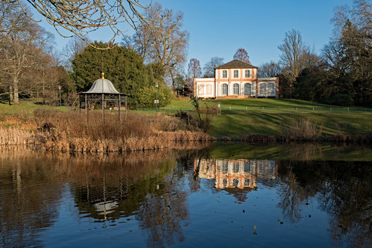 Prinz-Emil-Schlößchen-Bilder: Stock-Fotos & -Videos. | Adobe Stock