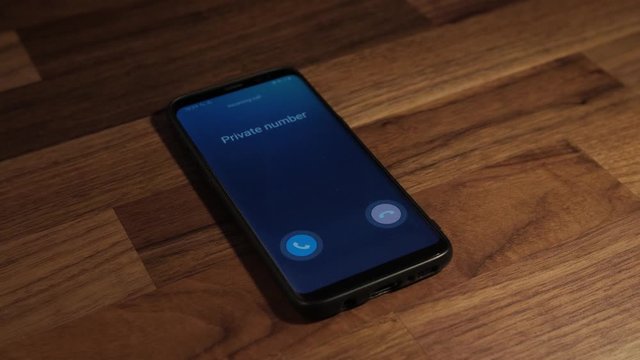 "Incoming Call" Images – Browse 2,354 Stock Photos, Vectors, and Video ...