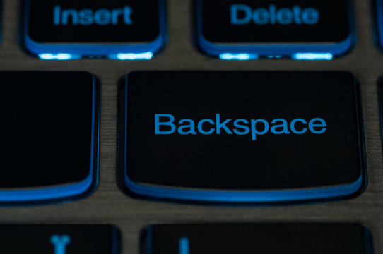 "Backspace Key" Bilder – Durchsuchen 3,942 Archivfotos, Vektorgrafiken ...