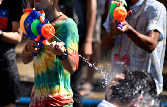 "Songkran Festival" Bilder – Durchsuchen 1,711 Archivfotos ...
