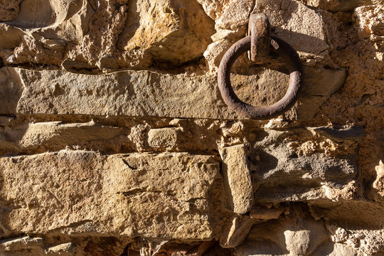 Ring-Barking Bilder – Durchsuchen 6,055 Archivfotos, Vektorgrafiken und ...