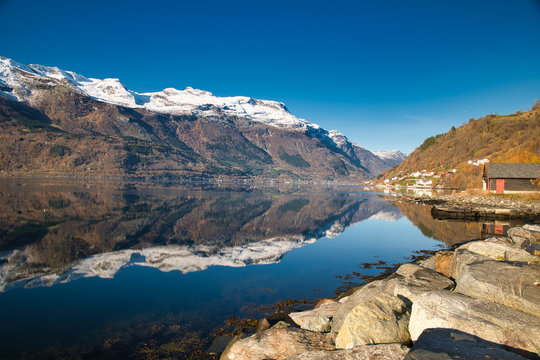 รูปภาพTain – เลือกดูภาพถ่ายสต็อก เวกเตอร์ และวิดีโอ30,441 | Adobe Stock