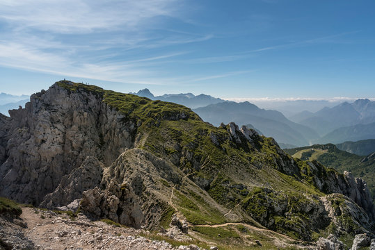 Gailtal Bilder – Durchsuchen 1,300 Archivfotos, Vektorgrafiken und ...