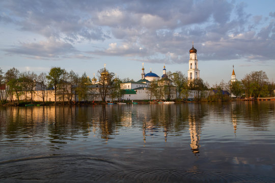 「Raifa」の写真素材 | 345件の無料イラスト画像 | Adobe Stock