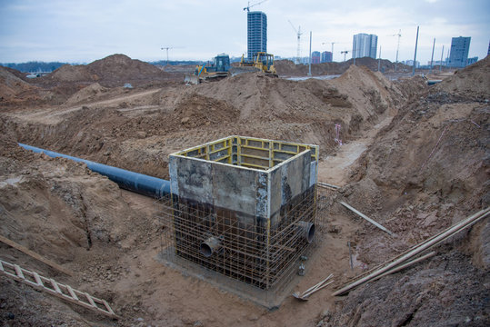 Superstructure Images – Browse 3,341 Stock Photos, Vectors, and Video ...