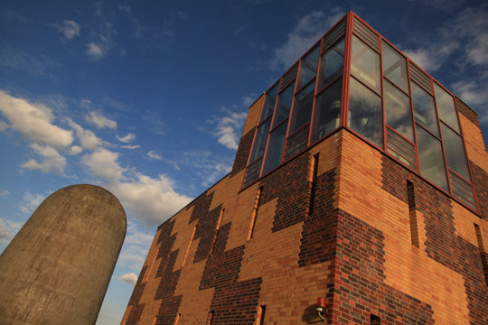 「Trudelturm」の写真素材 | 8件の無料イラスト画像 | Adobe Stock