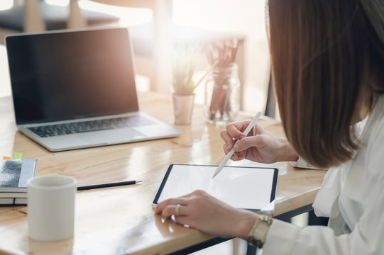 Lablet Images – Browse 58 Stock Photos, Vectors, and Video | Adobe Stock