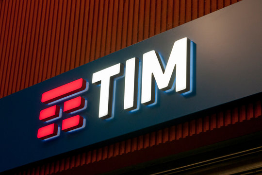 Imágenes de Tim: descubre bancos de fotos, ilustraciones, vectores y ...