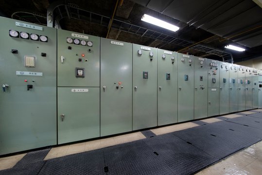 รูปภาพ"Electrical Room" – เลือกดูภาพถ่ายสต็อก เวกเตอร์ และวิดีโอ409 ...
