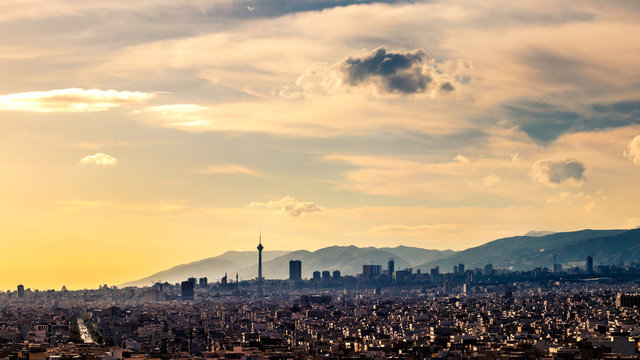 "Tehran Skyline"-Bilder: Stock-Fotos & -Videos. | Adobe Stock