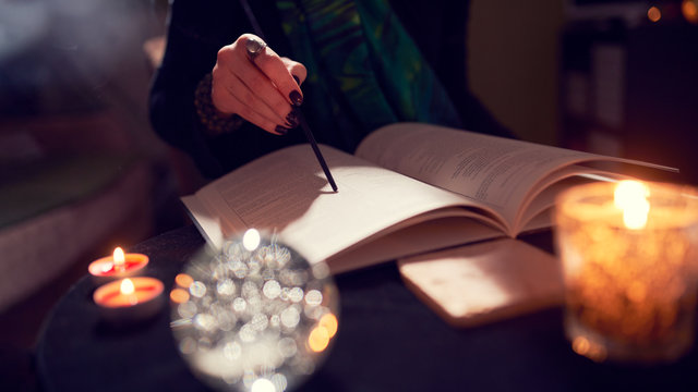 รูปภาพPrediction – เลือกดูภาพถ่ายสต็อก เวกเตอร์ และวิดีโอ596,405 ...