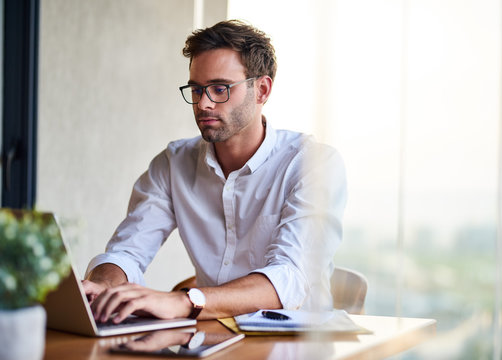 Freelancer Images – Browse 1,230,029 Stock Photos, Vectors, and Video ...