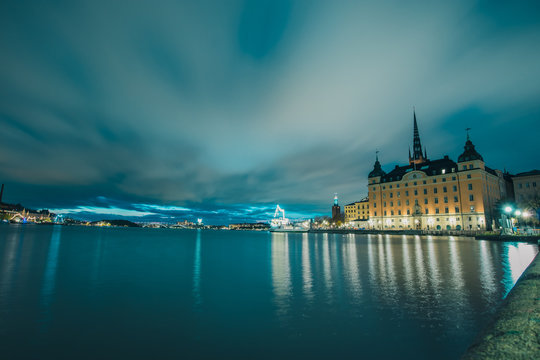 Riddarholmen bilder – Bläddra bland 3,639 stockfoton, vektorer och ...