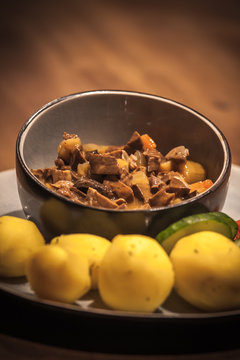 Fertigessen bilder – Bläddra bland 113 stockfoton, vektorer och videor ...