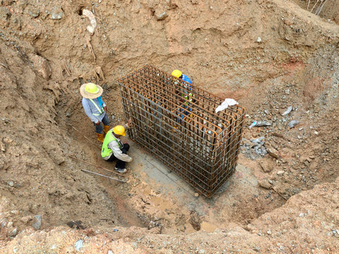 "Pile Cap" Bilder – Durchsuchen 574 Archivfotos, Vektorgrafiken und ...
