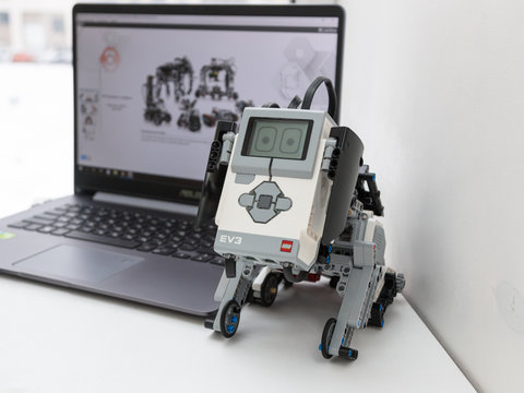 รูปภาพMindstorms – เลือกดูภาพถ่ายสต็อก เวกเตอร์ และวิดีโอ734 | Adobe Stock