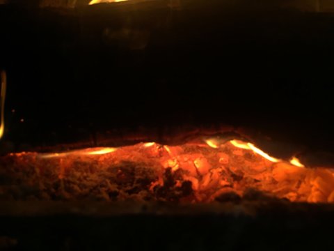 รูปภาพSmoldering – เลือกดูภาพถ่ายสต็อก เวกเตอร์ และวิดีโอ36,159 | Adobe ...