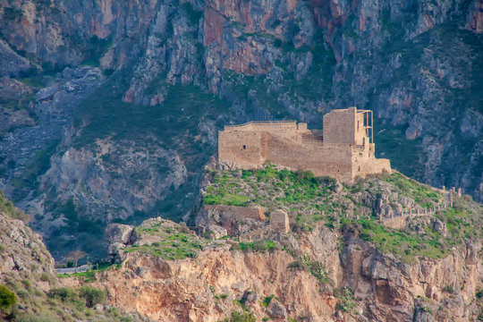 「Moro」の画像 - 13,464 件の Stock 写真、ベクターおよびビデオ | Adobe Stock