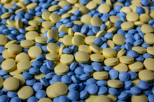 Vicodin Bilder – Durchsuchen 1,710 Archivfotos, Vektorgrafiken und ...