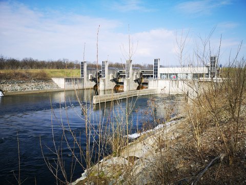 Laufwasserkraftwerke Bilder – Durchsuchen 151 Archivfotos ...