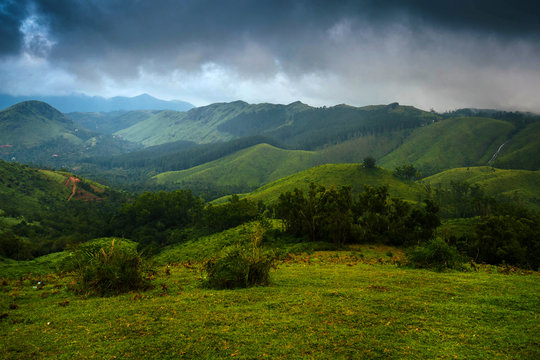 รูปภาพVagamon – เลือกดูภาพถ่ายสต็อก เวกเตอร์ และวิดีโอ531 | Adobe Stock