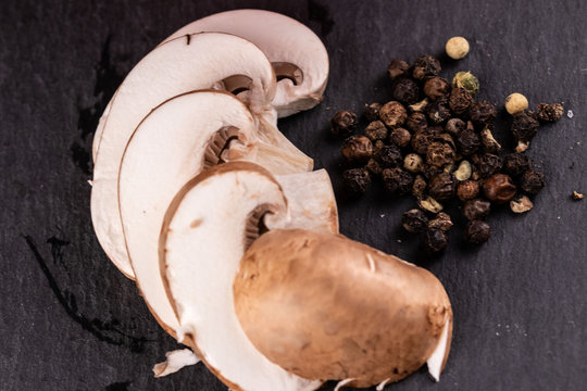 Steinchampignons Bilder – Durchsuchen 3,188 Archivfotos, Vektorgrafiken ...