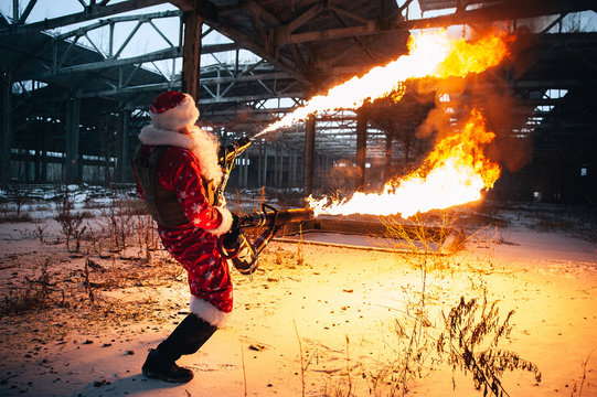 รูปภาพFlammenwerfer – เลือกดูภาพถ่ายสต็อก เวกเตอร์ และวิดีโอ2,587 ...
