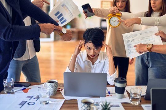 Zeitstress Bilder – Durchsuchen 112,524 Archivfotos, Vektorgrafiken und ...