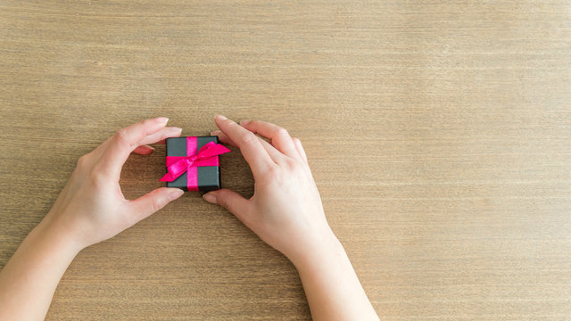 รูปภาพTouchant – เลือกดูภาพถ่ายสต็อก เวกเตอร์ และวิดีโอ191 | Adobe Stock