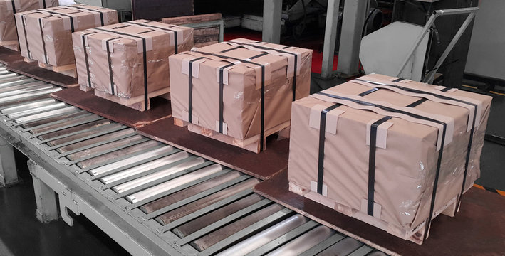 Schlitzblech Bilder – Durchsuchen 149 Archivfotos, Vektorgrafiken und ...