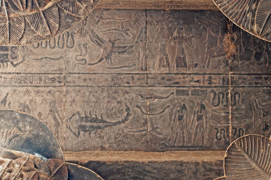 รูปภาพEsna – เลือกดูภาพถ่ายสต็อก เวกเตอร์ และวิดีโอ824 | Adobe Stock