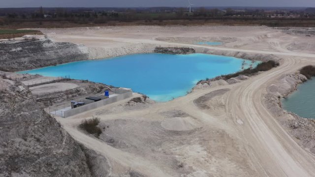 "Limestone Quarry" Billeder – Gennemse 2,900 stockfotos, vektorer og ...