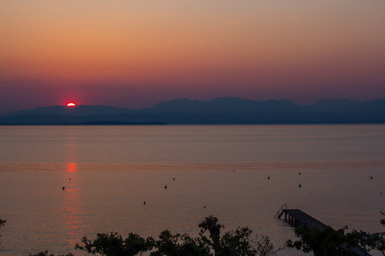 Realax Bilder – Durchsuchen 224 Archivfotos, Vektorgrafiken und Videos ...