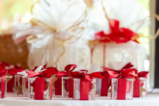 "Wedding Favor" Images – Browse 11,185 Stock Photos, Vectors, and Video ...