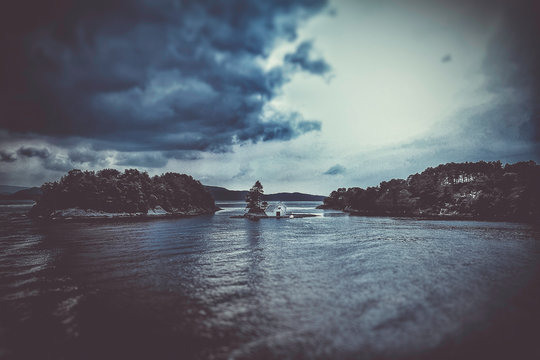 Raue See Bilder – Durchsuchen 221,136 Archivfotos, Vektorgrafiken und ...