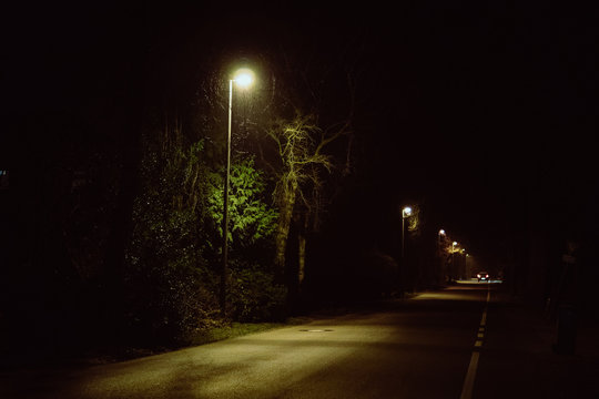 Roadside Night Bilder – Durchsuchen 11,860 Archivfotos, Vektorgrafiken ...