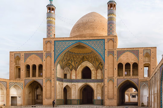 Muqarna Bilder – Durchsuchen 1,839 Archivfotos, Vektorgrafiken und ...