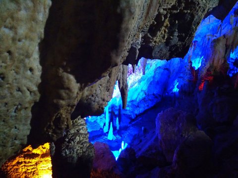 รูปภาพStalactite – เลือกดูภาพถ่ายสต็อก เวกเตอร์ และวิดีโอ48,814 | Adobe ...