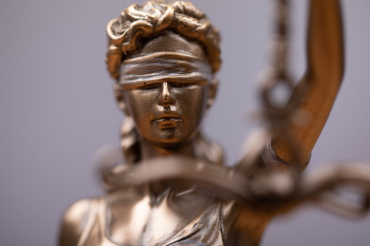 Iustitia Bilder – Durchsuchen 998 Archivfotos, Vektorgrafiken und ...