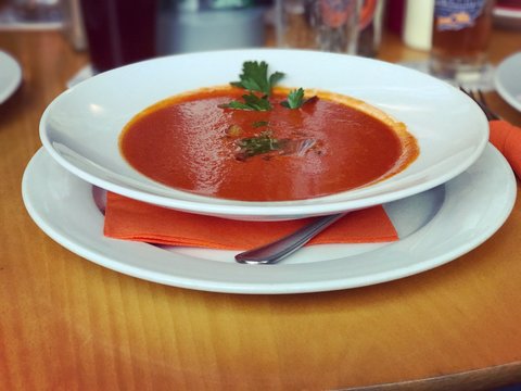 Tagessuppe Bilder – Durchsuchen 16,446 Archivfotos, Vektorgrafiken und ...