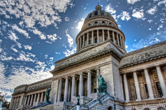 Kapitol Bilder – Durchsuchen 13,856 Archivfotos, Vektorgrafiken und ...