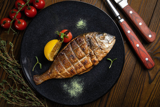 Dorada 이미지 – 찾아보기 51,212 스톡 사진, 벡터 및 비디오 | Adobe Stock