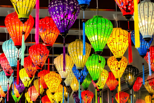Malaysia Lights Bilder – Durchsuchen 35,480 Archivfotos, Vektorgrafiken ...
