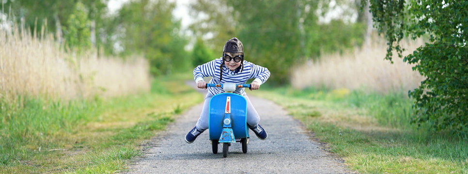 49,373 BESTE Fortfahren BILDER, STOCK-FOTOS & -VEKTORGRAFIKEN | Adobe Stock